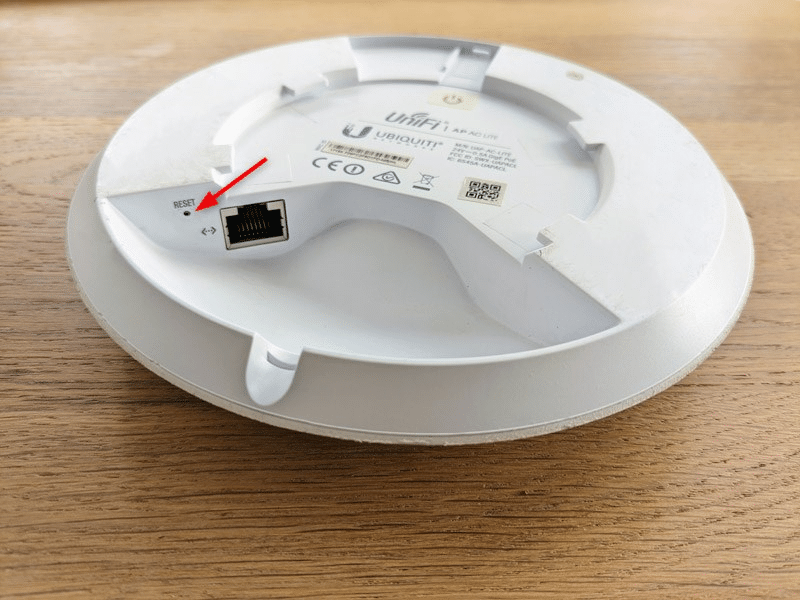 So setzen Sie UniFi AP auf die Werkseinstellungen zurück - Tiempo de Frikis
