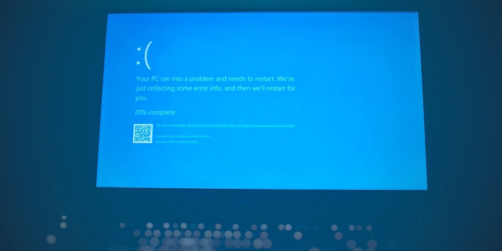 Cómo solucionar los errores de pantalla azul más comunes en Windows ...