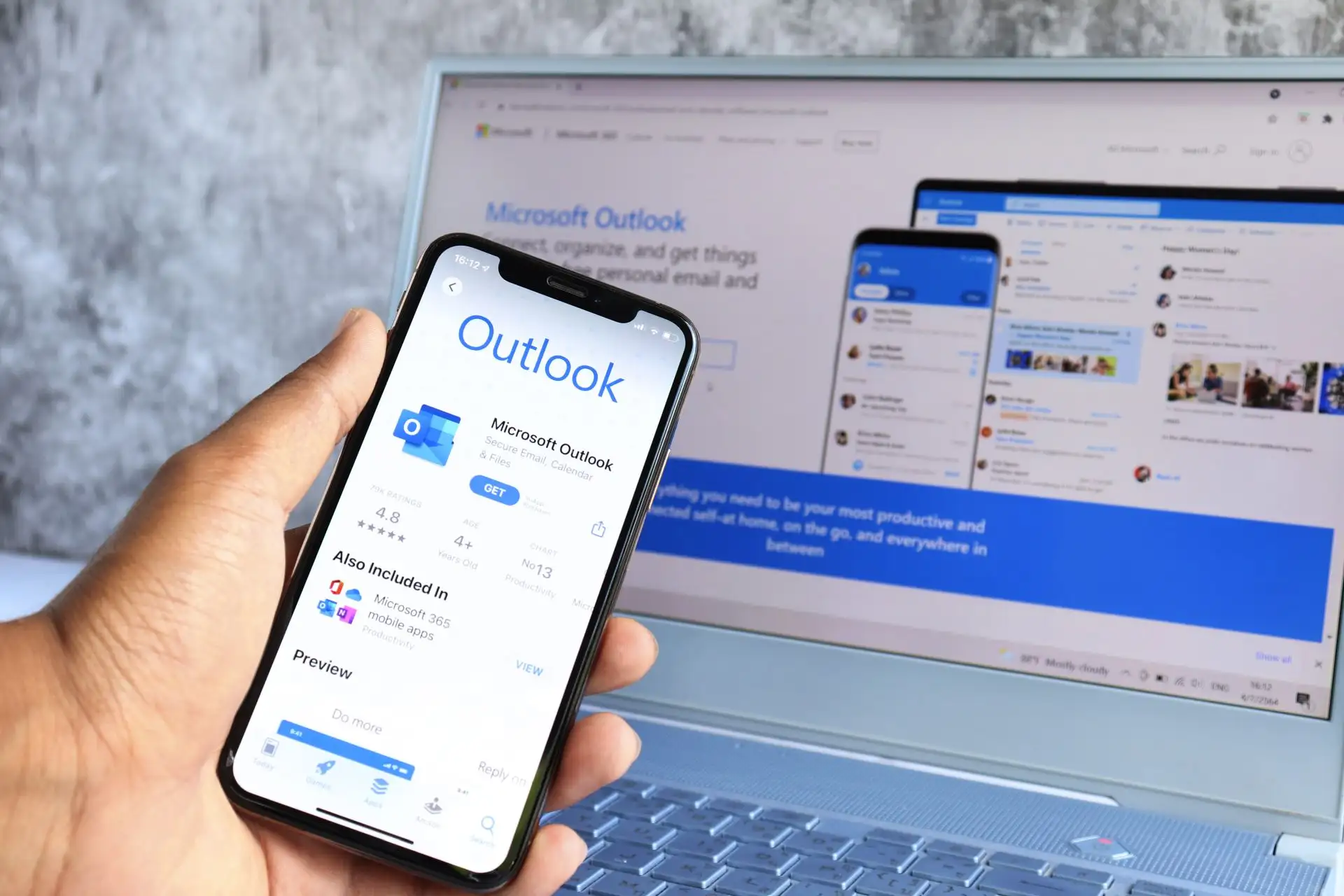 Hvordan feste e-poster i Outlook