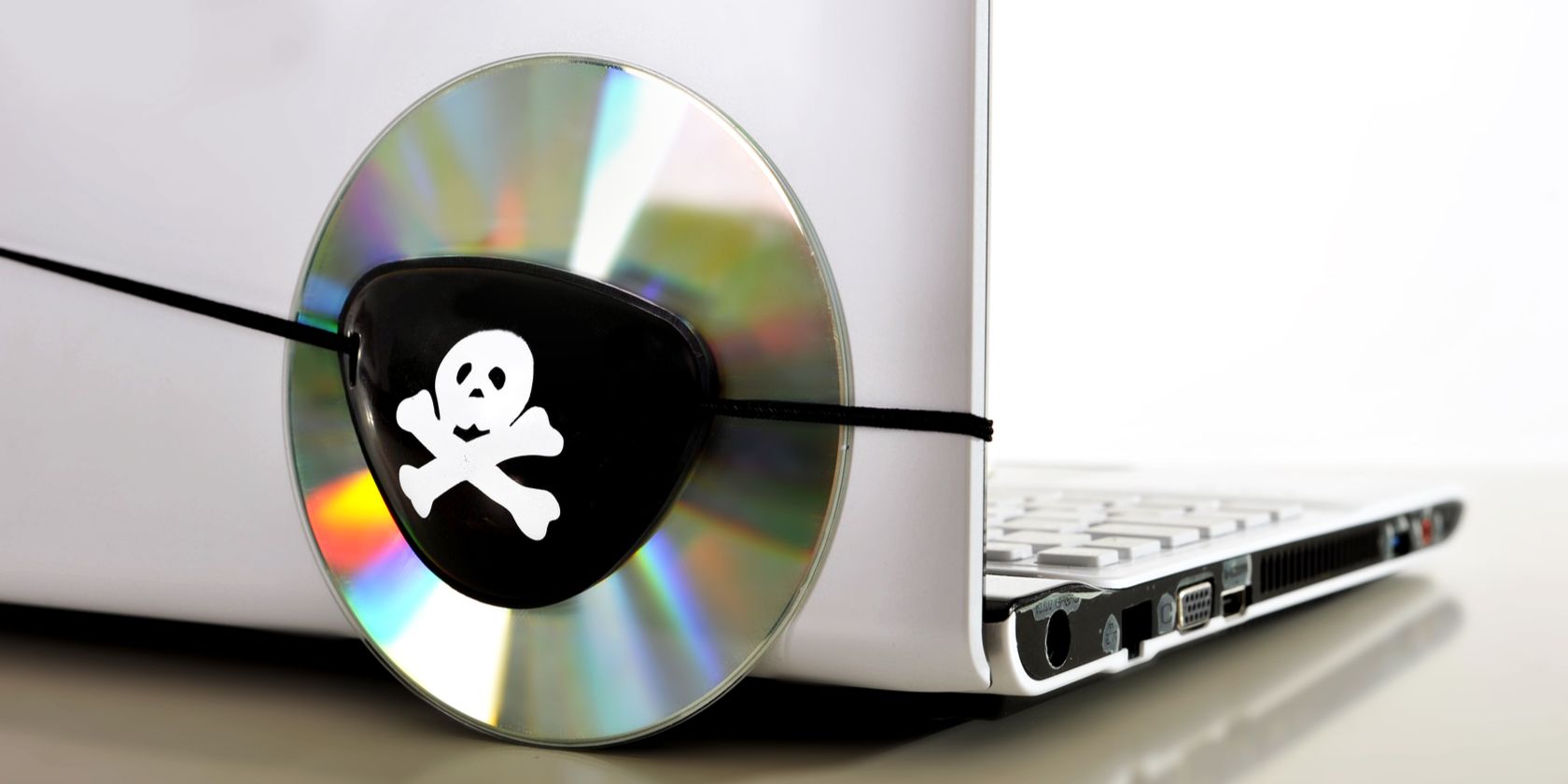 O que é cracking de software e quais são os riscos do uso de software crackeado? - Tiempo de Frikis